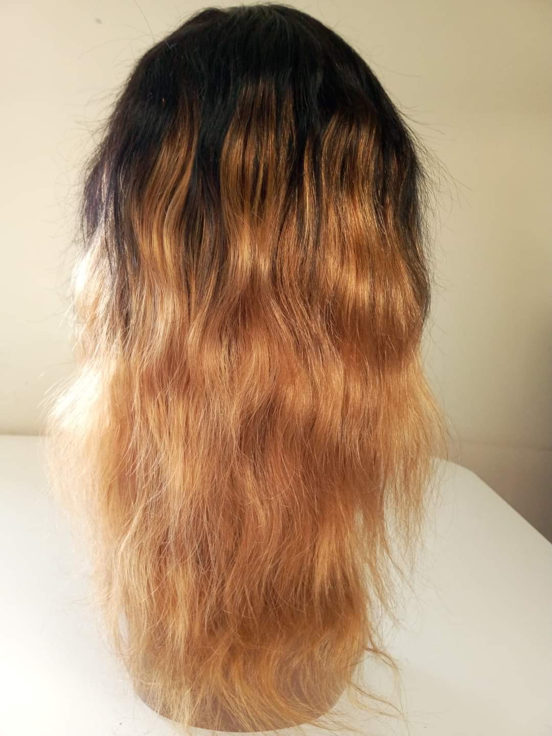 Elaine Gold – CLASSY WIGS